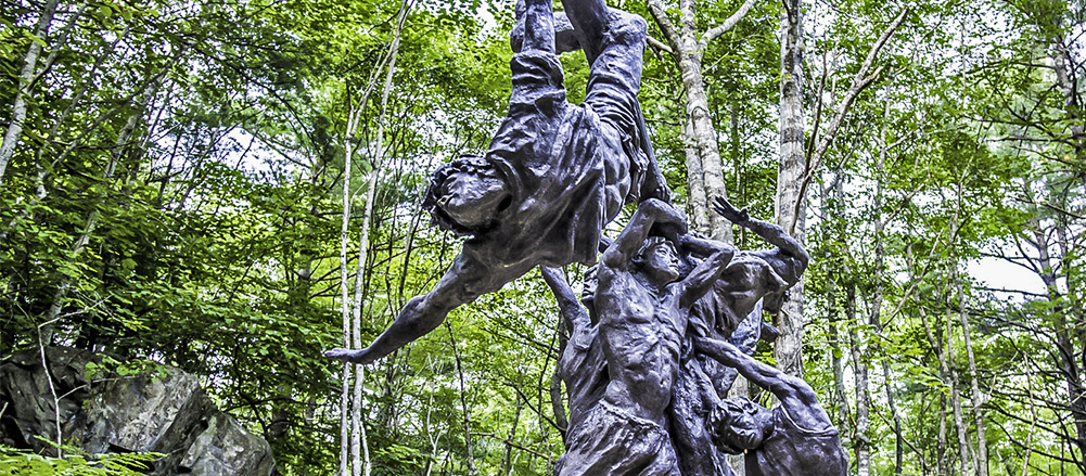 The Amazing Concrete Creations of Sculptor, Ivan Higgins